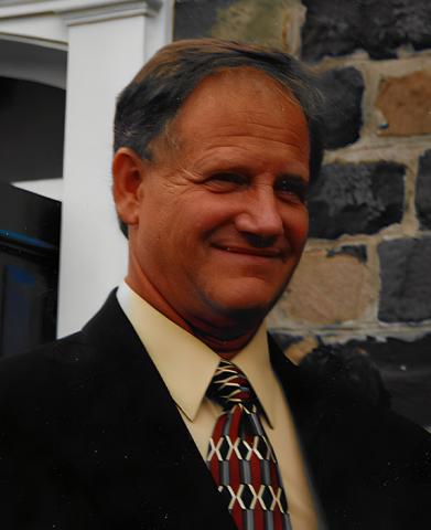 Guy Daris - Avis de décès | Coopérative funéraire des Eaux Vives